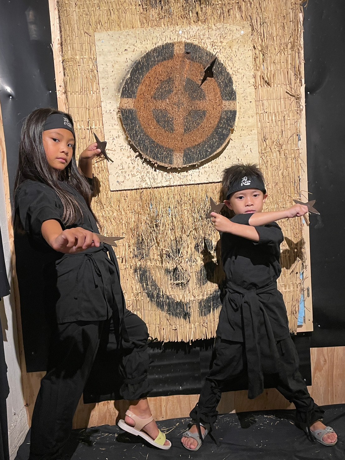 Ninja weapons include shuriken (throwing stars), kunai (knives), katana ...