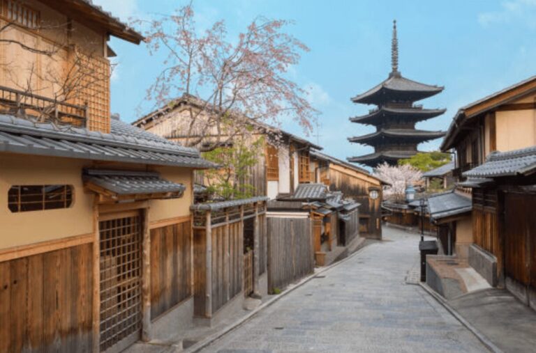 What is a Machiya? Ways to enjoy Kyoto's Machiya - 忍者体験カフェ大阪・京都・東京(原宿 ...